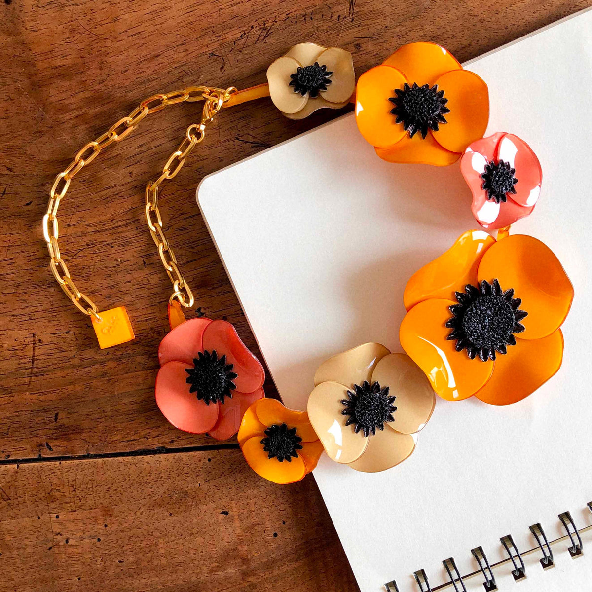 Shop Iconic handcrafted jewelry at Ciléa Bijoux | Ciléa Bijoux